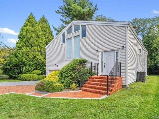 5 bedroom, Great Neck NY 11023 105203371