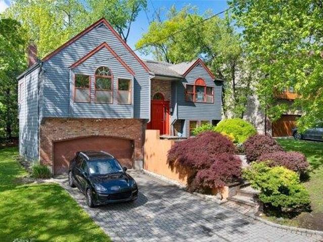 5 bedroom, Great Neck NY 11021 103624667