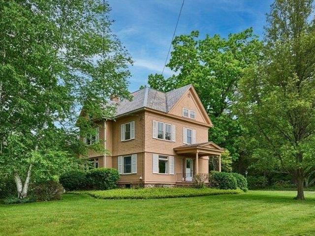 5 bedroom, Greenfield MA 01301 LS102922473