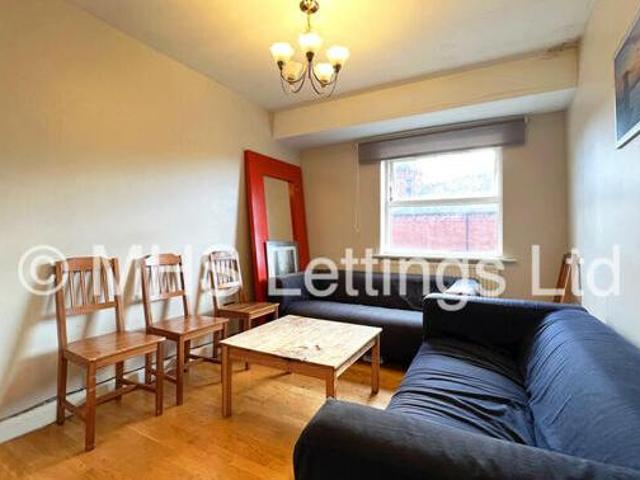 5 Bedroom Ground Floor Flat For Rent In Welton Road, Leeds