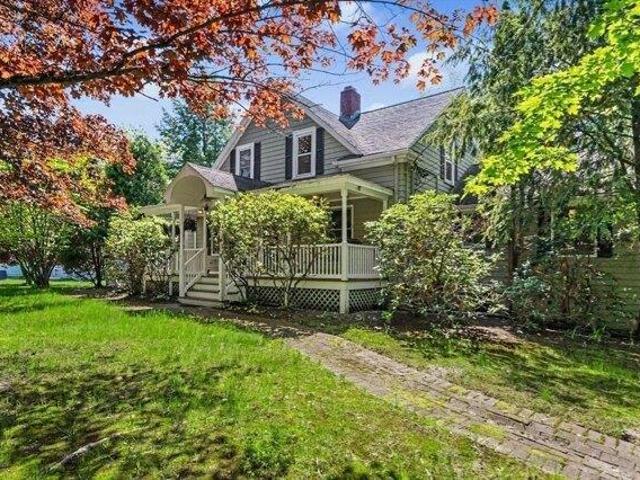 5 bedroom, Groveland MA 01834 102728183