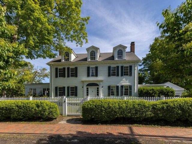5 bedroom, Dover NH 03820 102063443