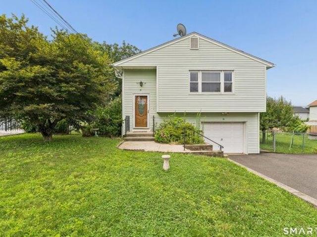 5 bedroom, Danbury CT 06810 104809606