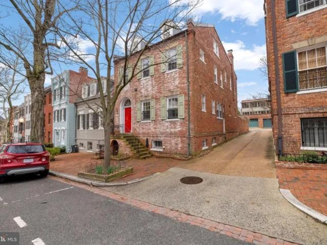 5 bedroom, DC DC 102771030