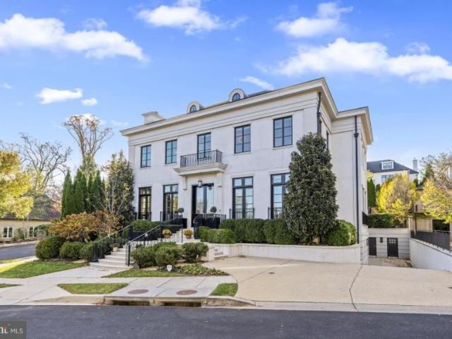 5 bedroom, DC DC LS101883282