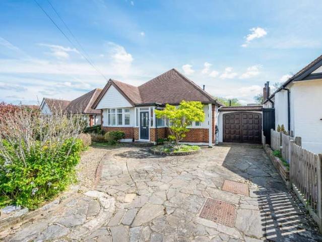 5 Bedroom Detached Bungalow