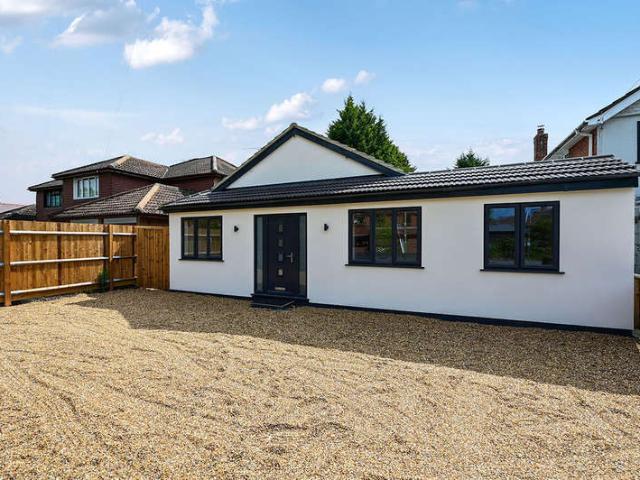 5 Bedroom Detached Bungalow
