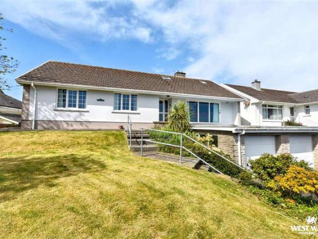 5 Bedroom Detached Bungalow