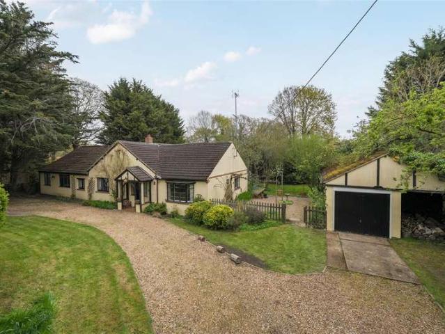 5 Bedroom Detached Bungalow