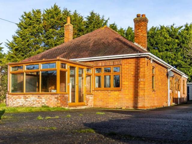 5 Bedroom Detached Bungalow
