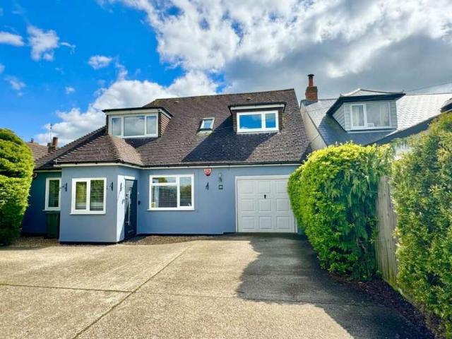 5 Bedroom Detached Bungalow