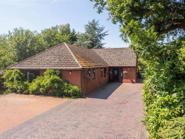 5 Bedroom Detached Bungalow