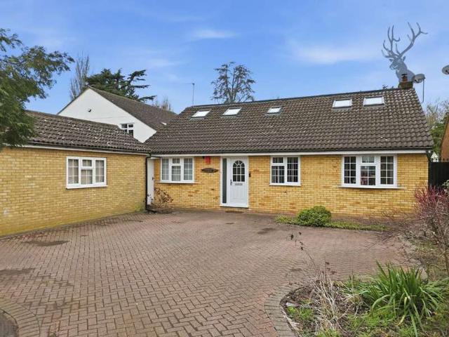5 Bedroom Detached Bungalow