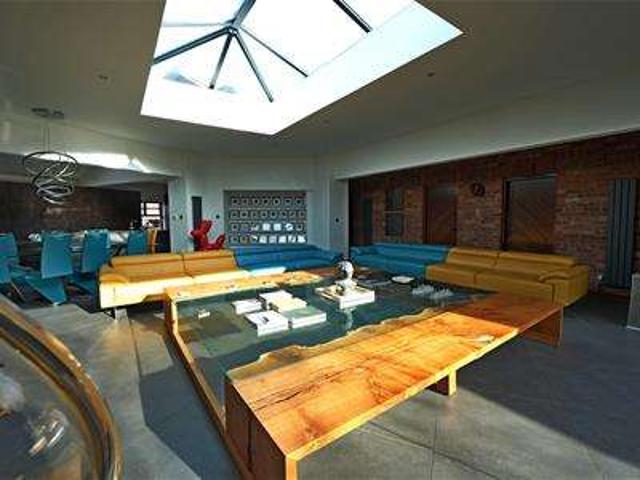 5 Bedroom Detached Bungalow