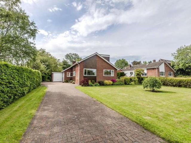5 Bedroom Detached Bungalow