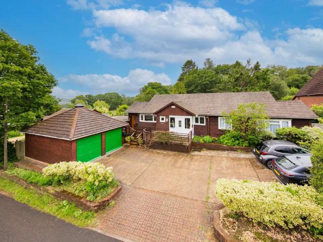5 bedroom detached bungalow for sale