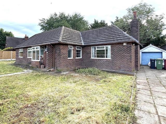 5 bedroom detached bungalow for sale