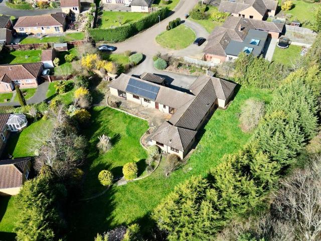 5 bedroom detached bungalow for sale