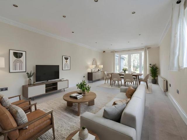 5 bedroom detached bungalow for sale