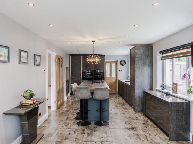 5 bedroom detached bungalow for sale