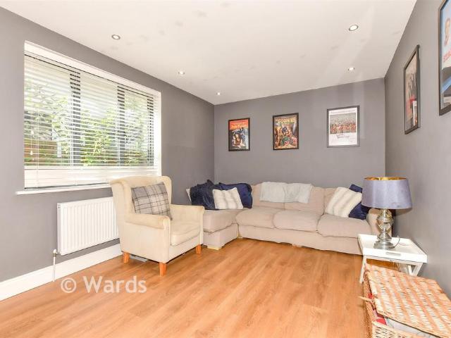 5 bedroom detached bungalow for sale