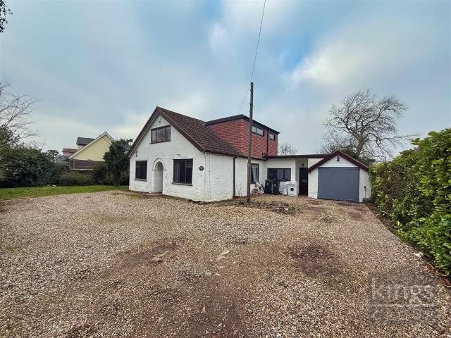 5 bedroom detached bungalow for sale