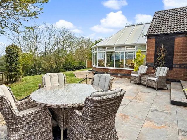 5 bedroom detached bungalow for sale