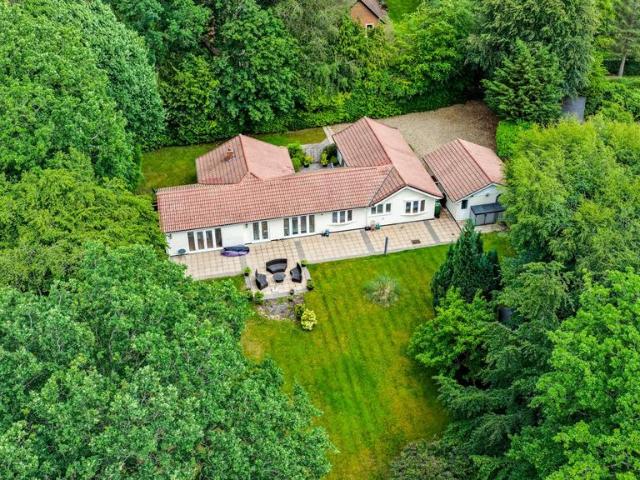 5 bedroom detached bungalow for sale