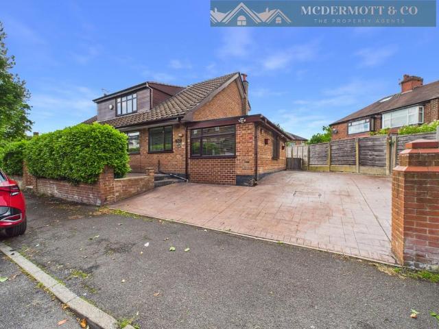 5 bedroom detached bungalow for sale