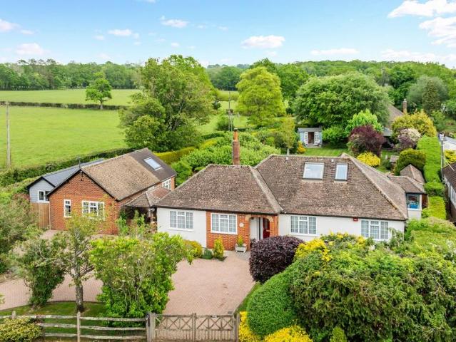 5 bedroom detached bungalow for sale