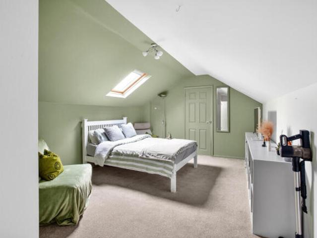 5 bedroom detached bungalow for sale in Queens Road, Sheffield, S20