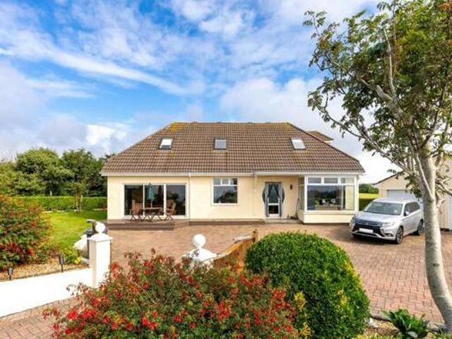 5 Bedroom Detached Bungalow For Sale In Quines Hill