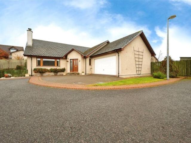 5 bedroom Detached Bungalow for sale, Woodside Gardens, Westhi.