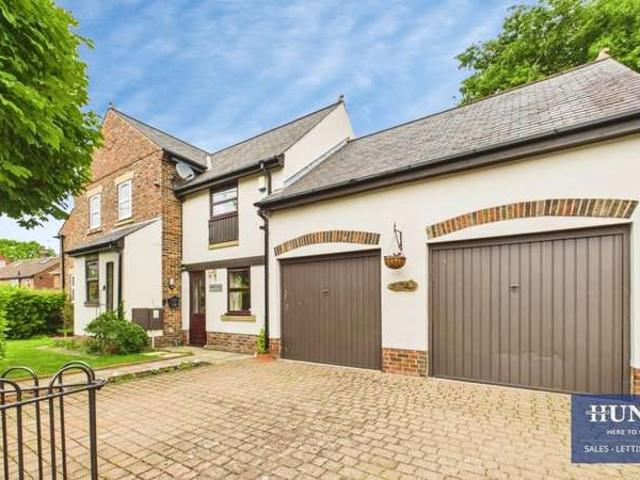 5 Bedroom Detached House