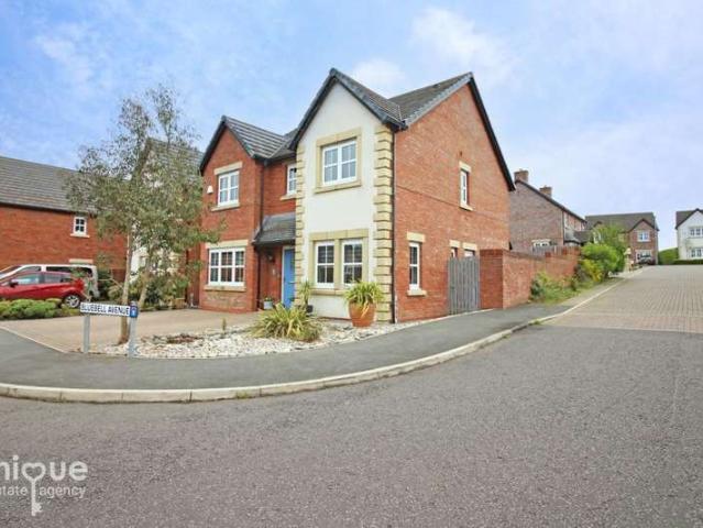5 Bedroom Detached House