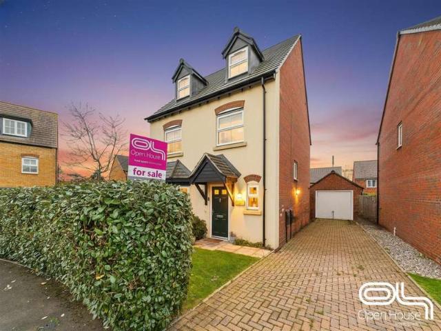 5 Bedroom Detached House