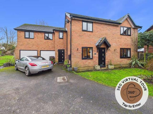5 Bedroom Detached House