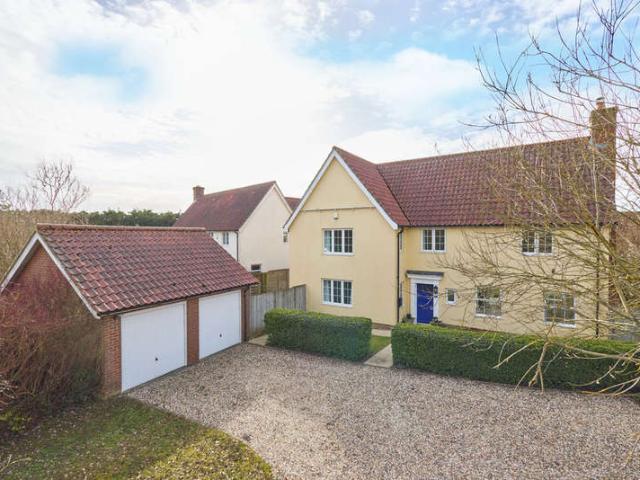 5 Bedroom Detached House