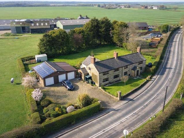 5 Bedroom Detached House