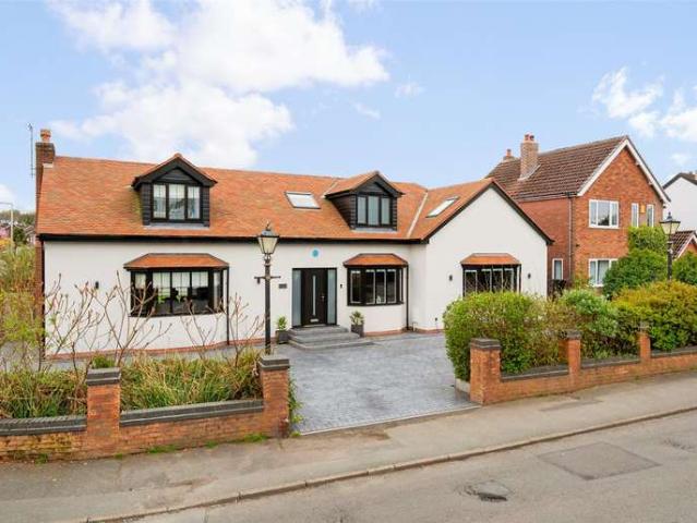 5 Bedroom Detached House