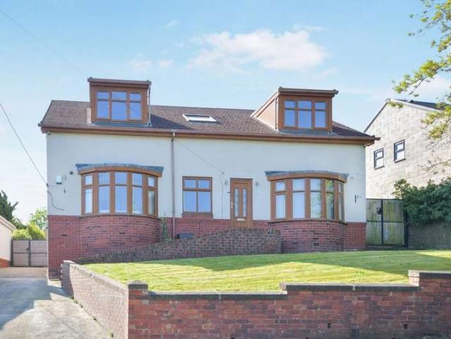5 Bedroom Detached House