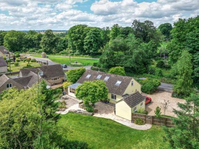 5 Bedroom Detached House