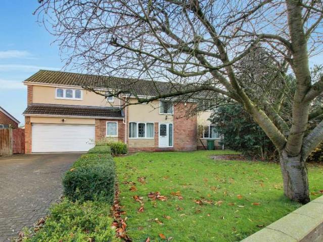 5 Bedroom Detached House