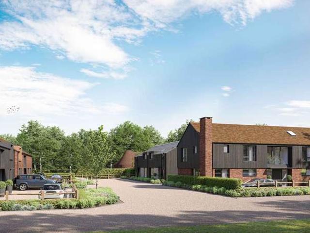 5 Bedroom Detached House