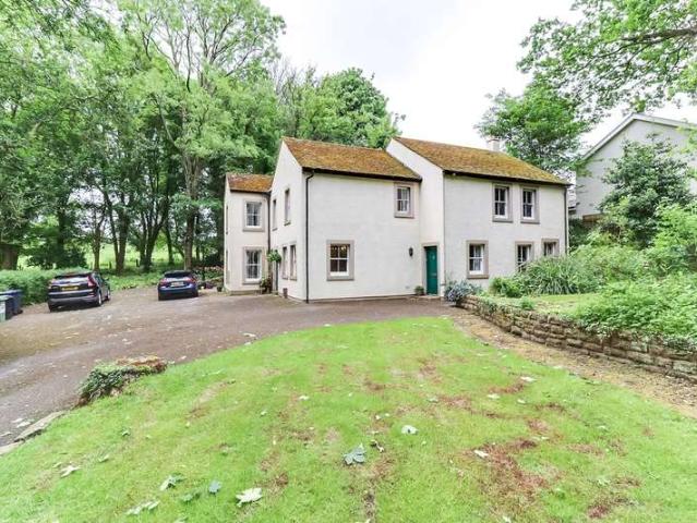 5 Bedroom Detached House