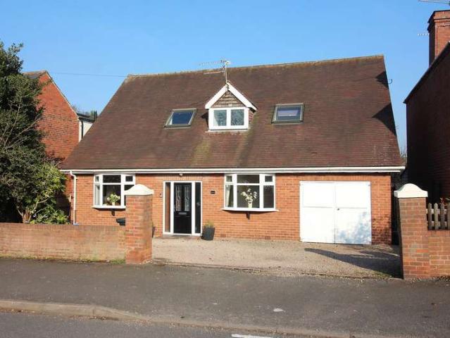 5 Bedroom Detached House