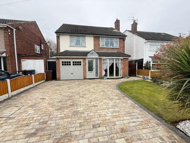 5 Bedroom Detached House