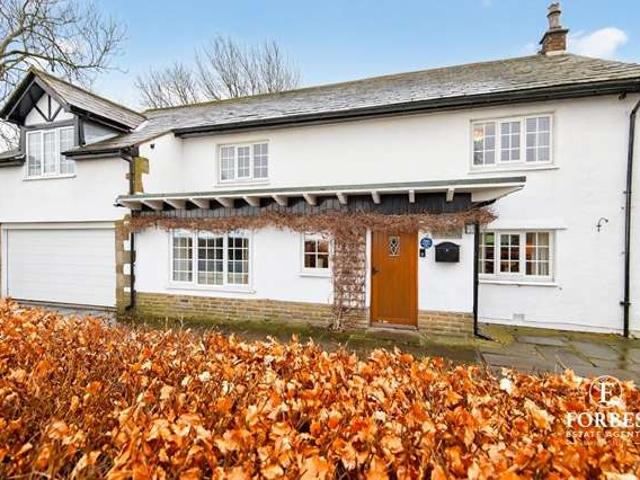 5 Bedroom Detached House