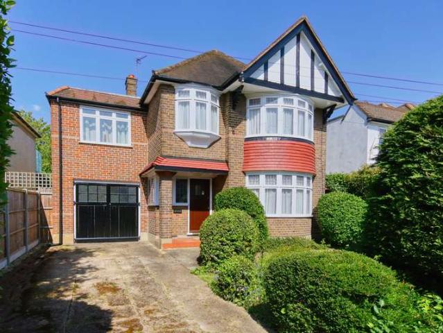 5 Bedroom Detached House