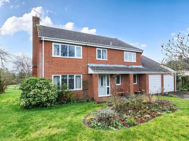 5 Bedroom Detached House